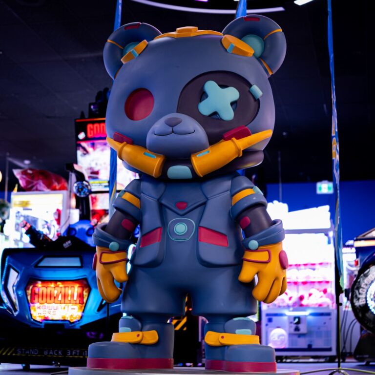 Crazy Bear - Ottawa Party Room Rental, Arcade, VR, Claw Zone & Fun