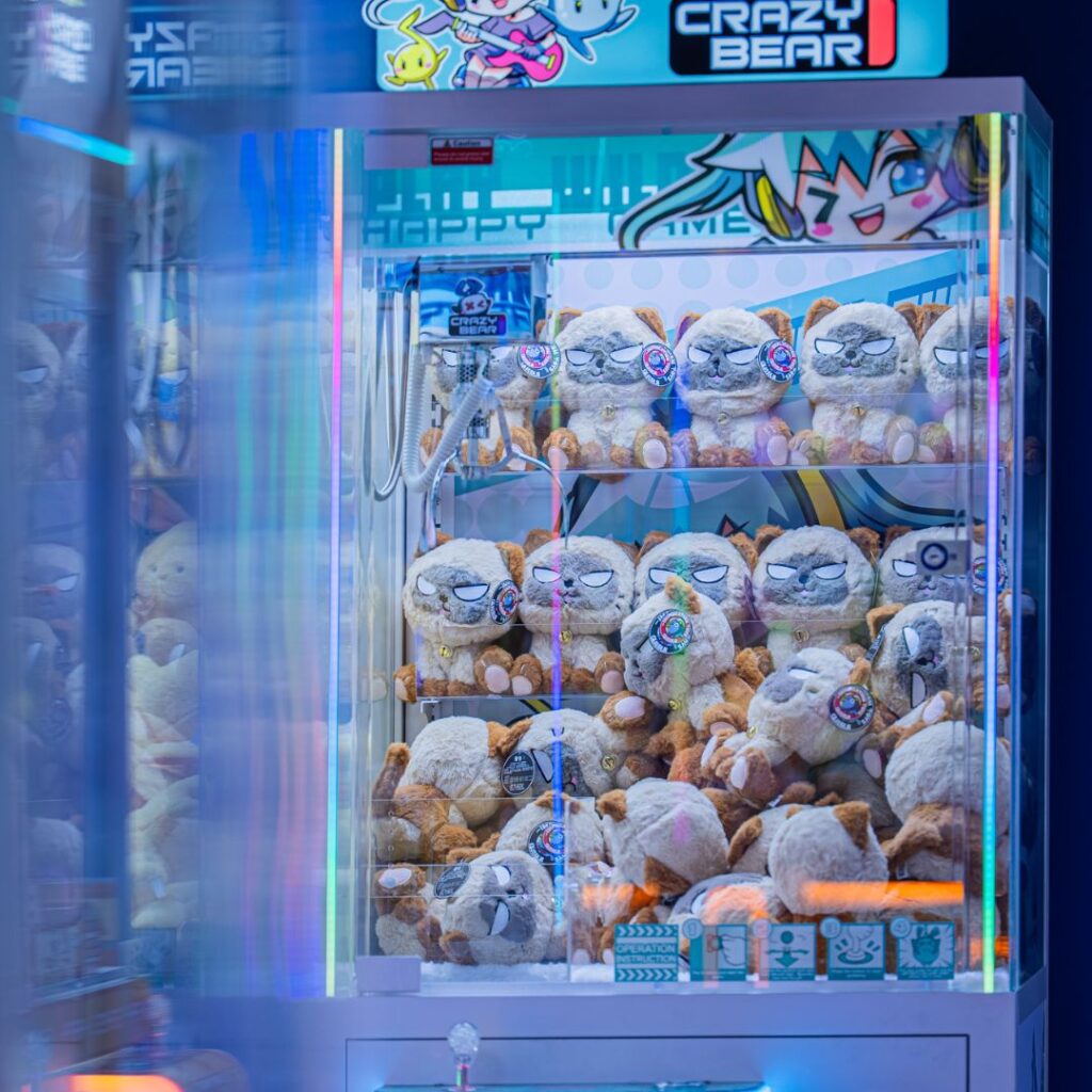 Crazy Bear - Ottawa Party Room Rental, Arcade, VR, Claw Zone & Fun